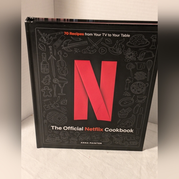 Netflix | Kitchen | New The Official Netflix Cookbook By Anna Painter ...